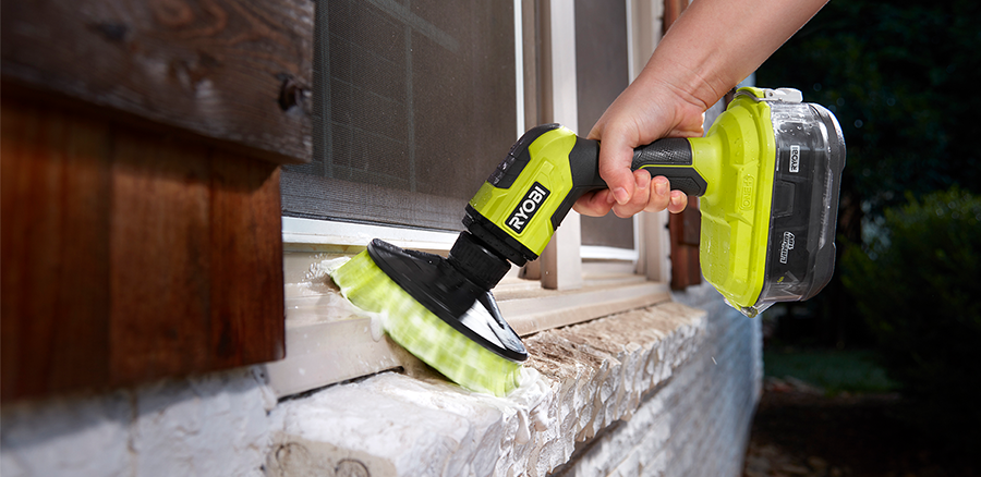 Telescopic and Compact Power Scrubbers | Ryobi