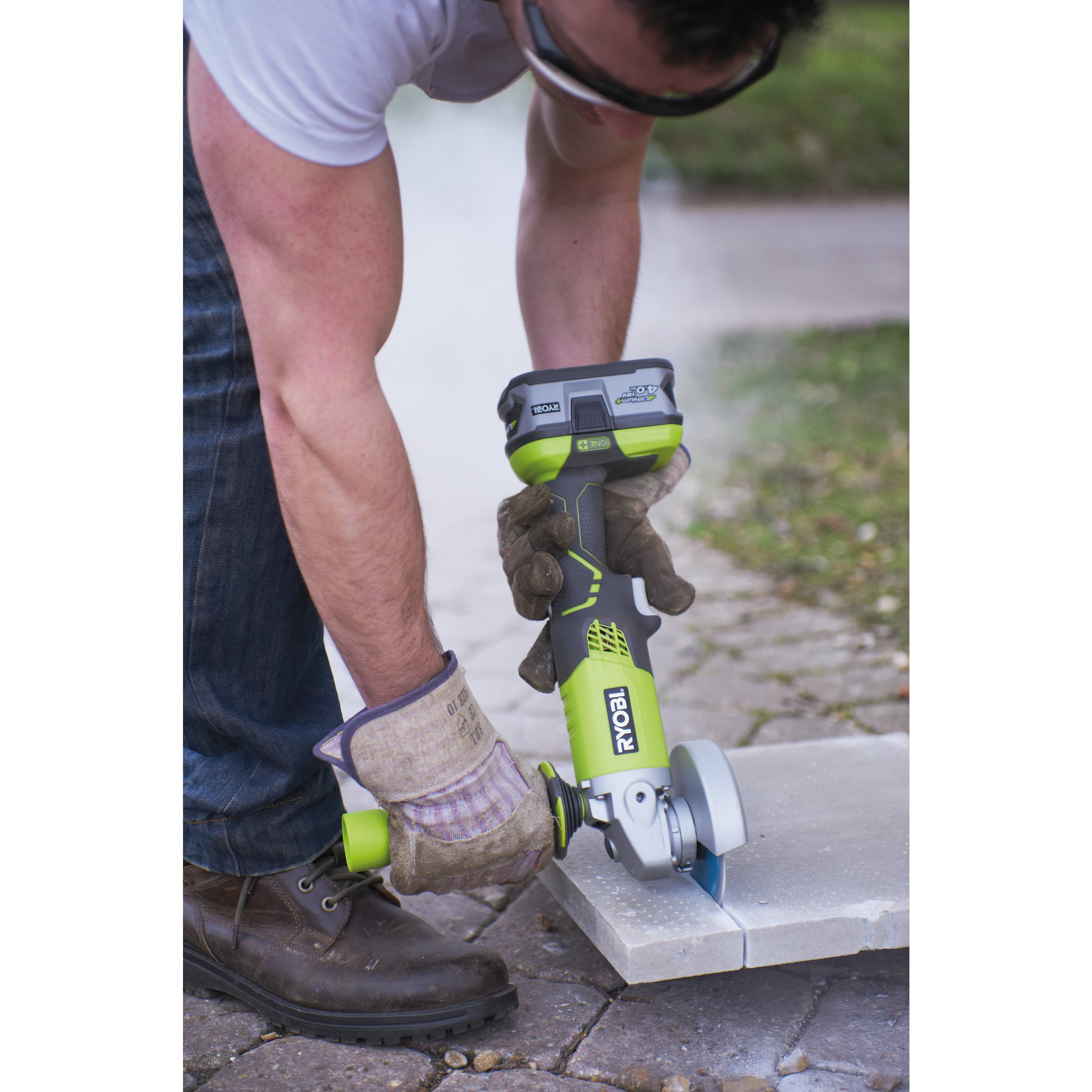 Angle Grinders | Power Tools | Ryobi
